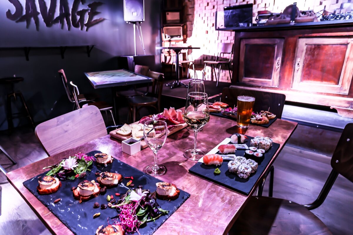 Wild & Savage Bar