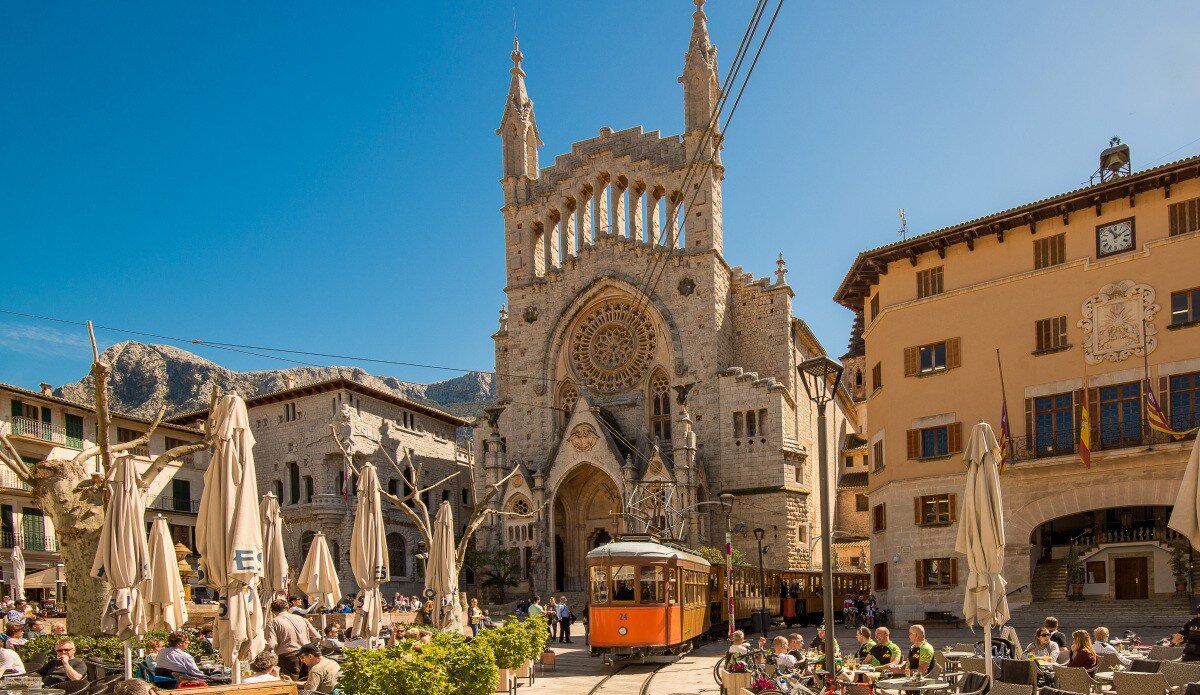 Soller, Mallorca (Majorca) | SeeMallorca.com